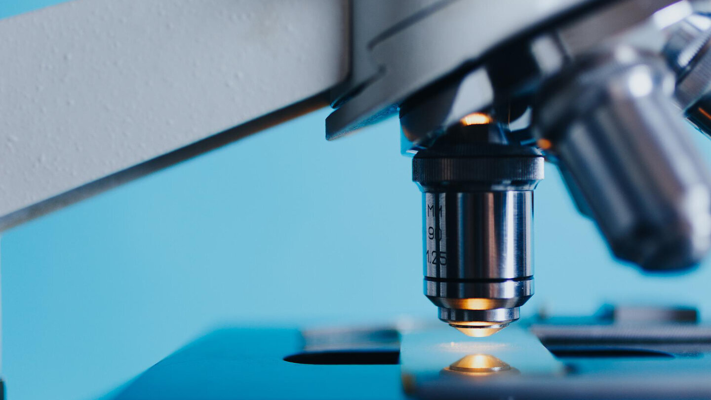 Biopsie: So werden Gewebeproben oder Zellen entnommen | DKFZ ...
